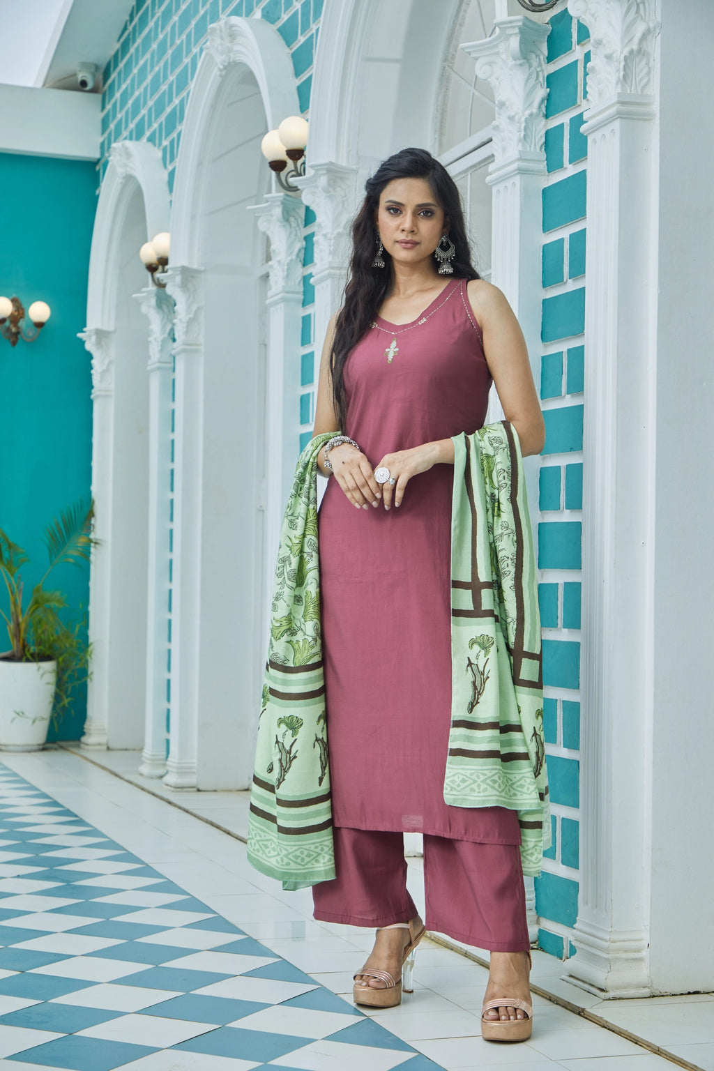 Maroon Glow Kurta set – Anora Fashions