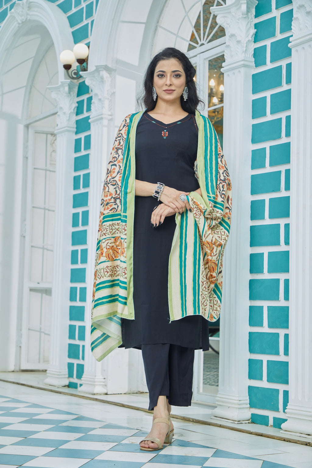 Navy Blue Blossom Kurta Set – Anora Fashions